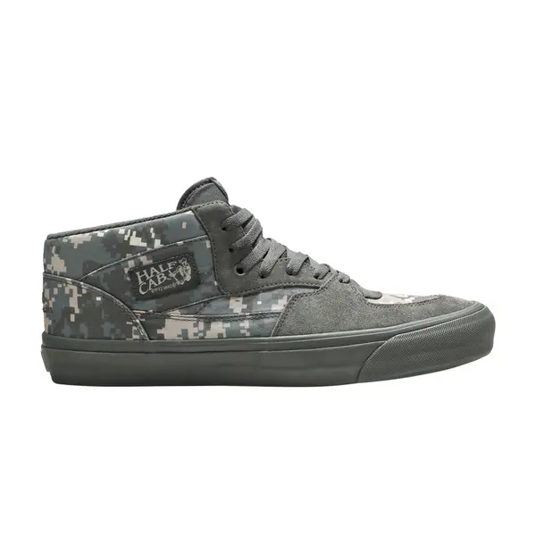 VANS X Wtaps Half Cab Lx 'digi Camo' Sneakers - Grey