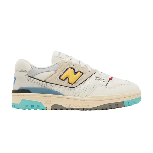 NEW BALANCE 550 Sneakers - Cream