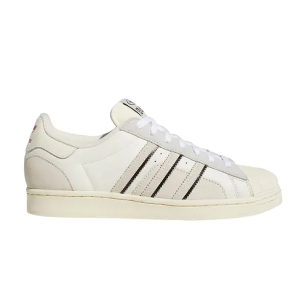 Adidas Superstar Low Top Sneakers - White