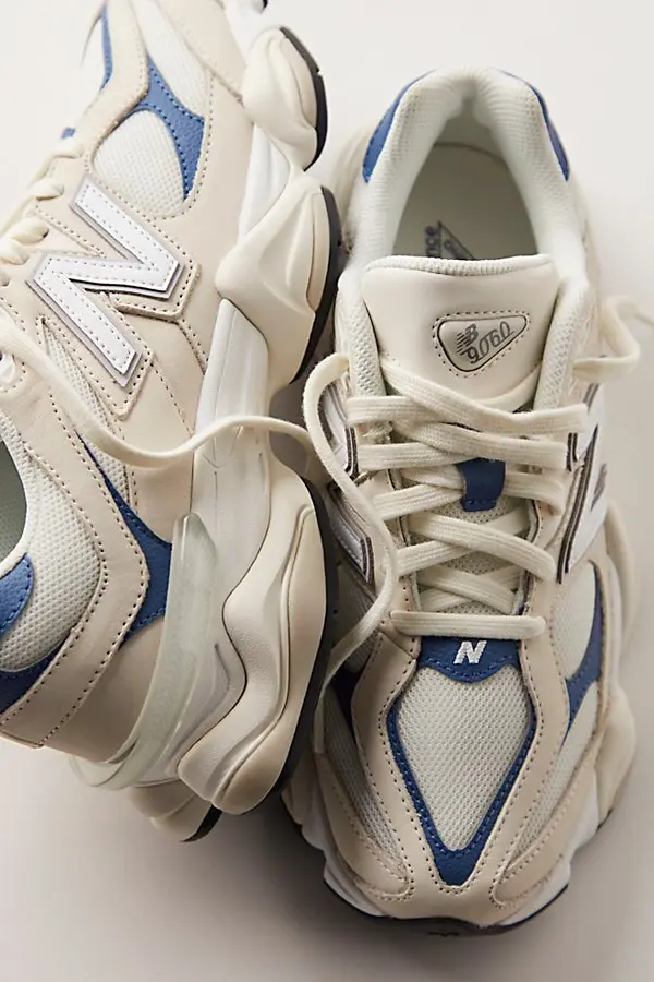 NEW BALANCE 9060 Sneakers - Sea Salt