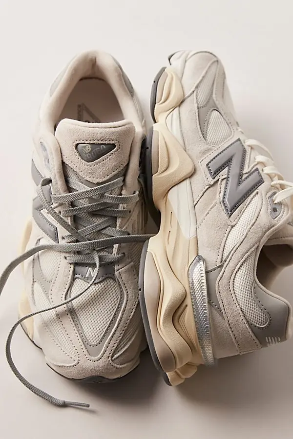 NEW BALANCE 9060 Sneakers - Sea Salt/concrete