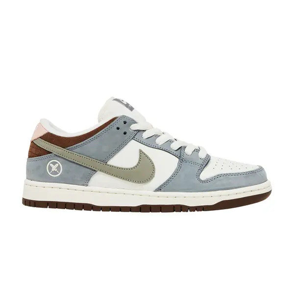Nike Yuto Horigome Dunk Low Sb Sneakers - Grey