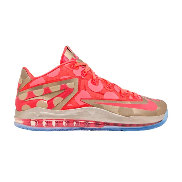 Nike Lebron Low 'maison Collection' Sneakers