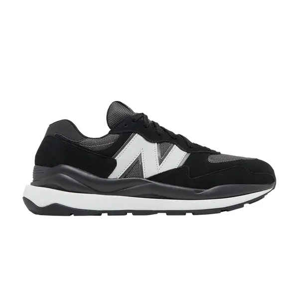 NEW BALANCE 57/40 Sneakers - Black