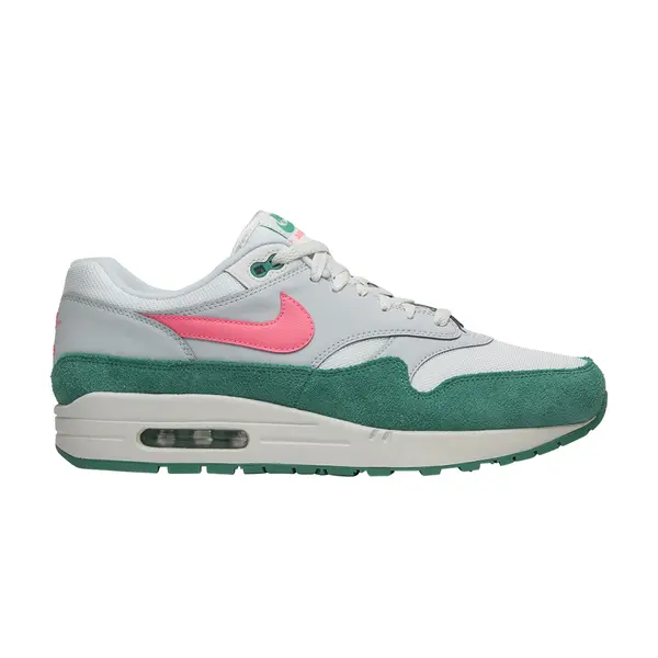 Nike Max 1 Sneakers