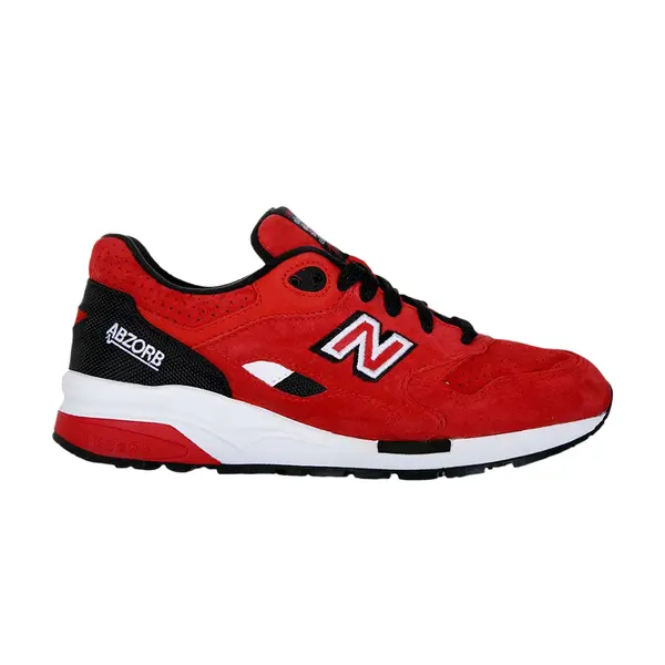 NEW BALANCE 1600 Urban Sky Sneakers - Red