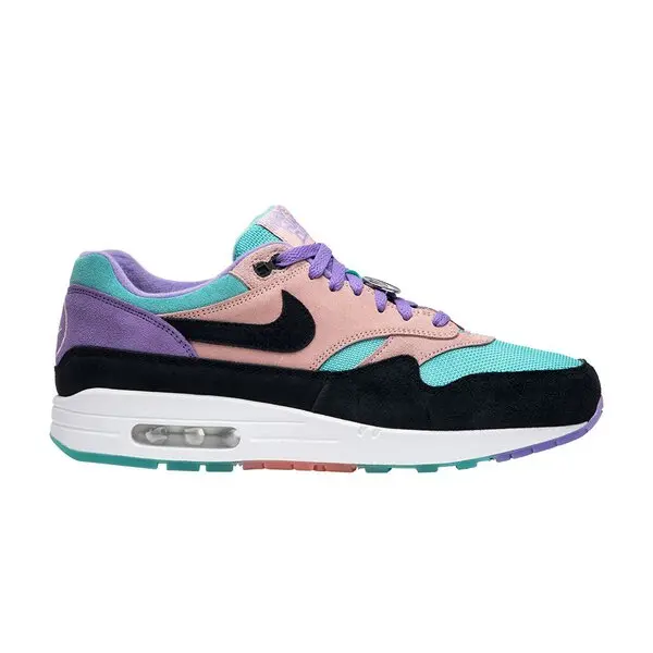 Nike Max 1 'have A Day' Sneakers