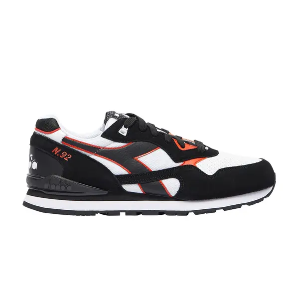 DIADORA N.92 Advance Sneakers - Black