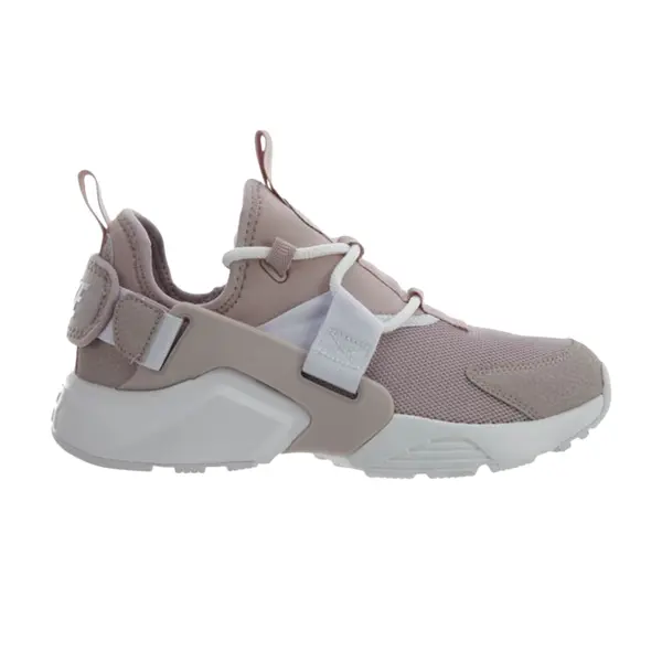 Nike Huarache City Low Sneakers Pink Editorialist