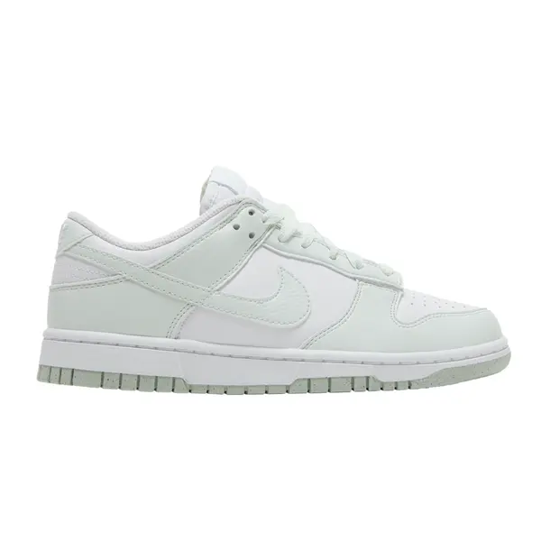 Nike Dunk Low Next Nature Sneakers - Green