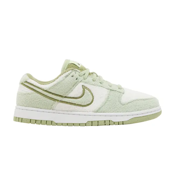 Nike Dunk Low Se Fleece Sneakers - Green