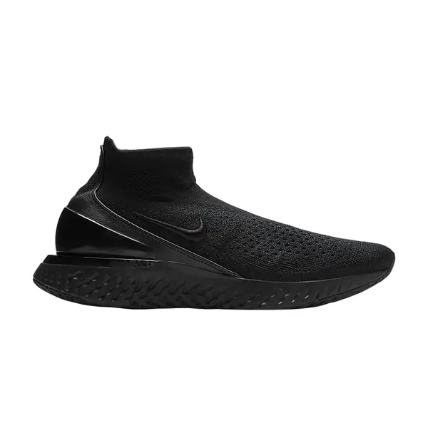 Nike Rise React Flyknit - Black