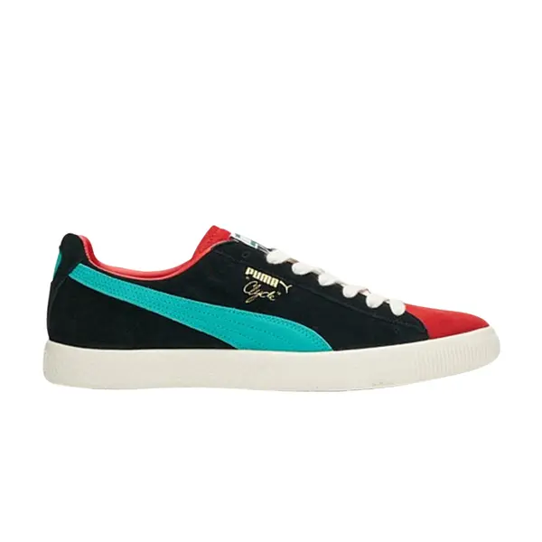 PUMA Clyde Sneakers