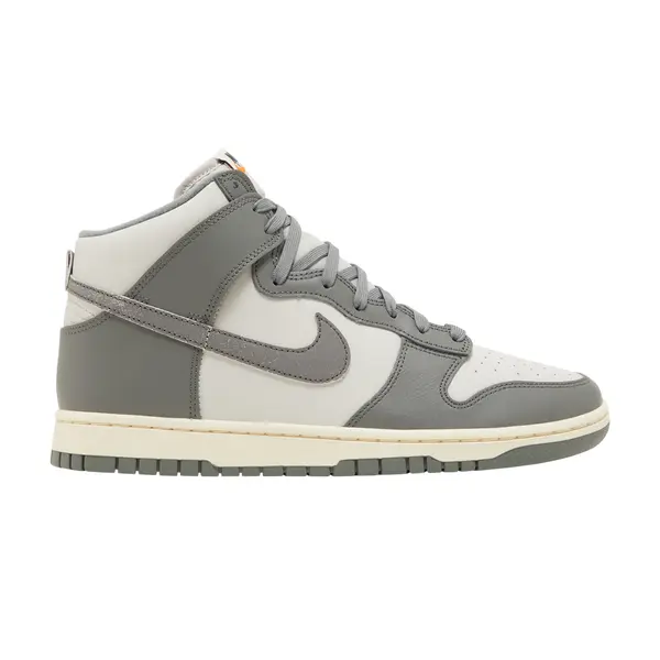 Nike Dunk High Se Sneakers