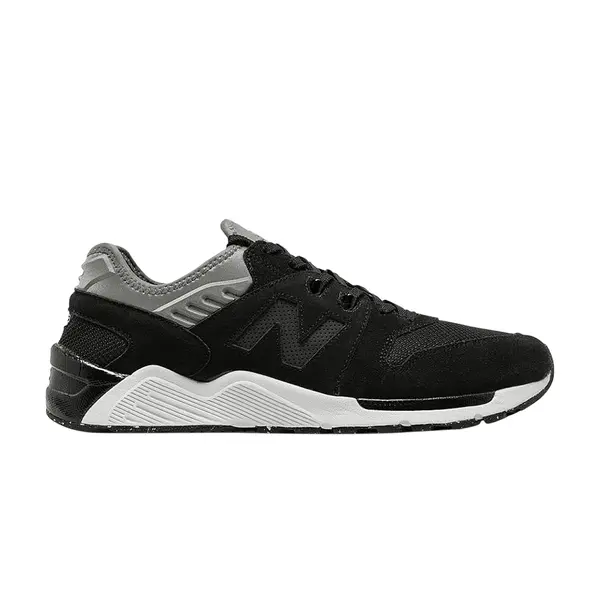 NEW BALANCE 009 Suede Sneakers