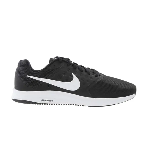 Nike Athletic Sneakers - Black