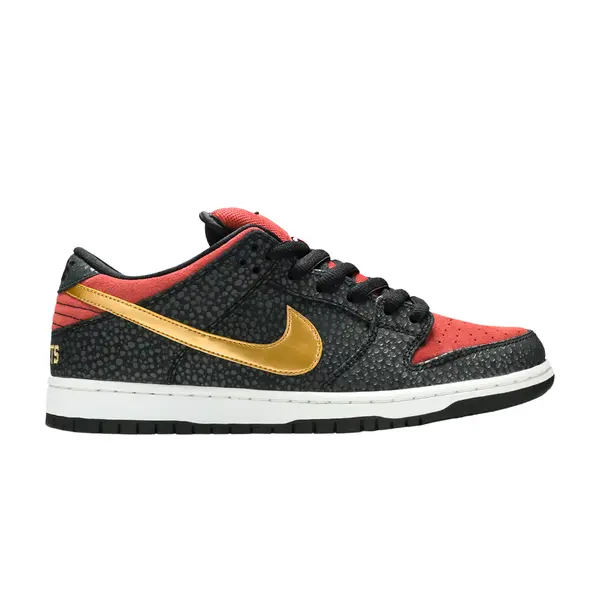 Nike Brooklyn Projects X Dunk Low Pro Prm Sb 'walk Of Fame' Sneakers - Black