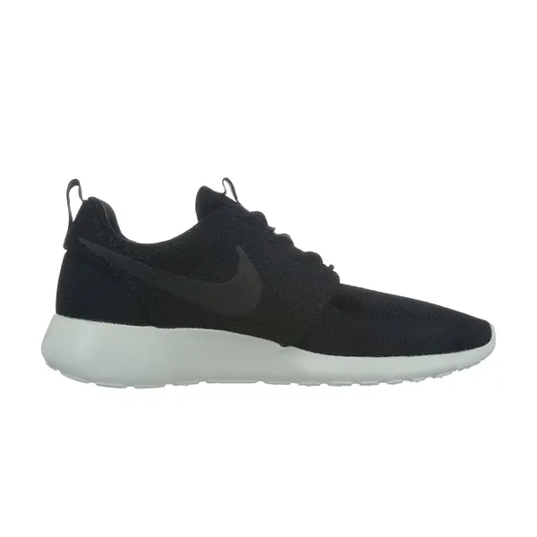 Nike Roshe One Sneakers - Black