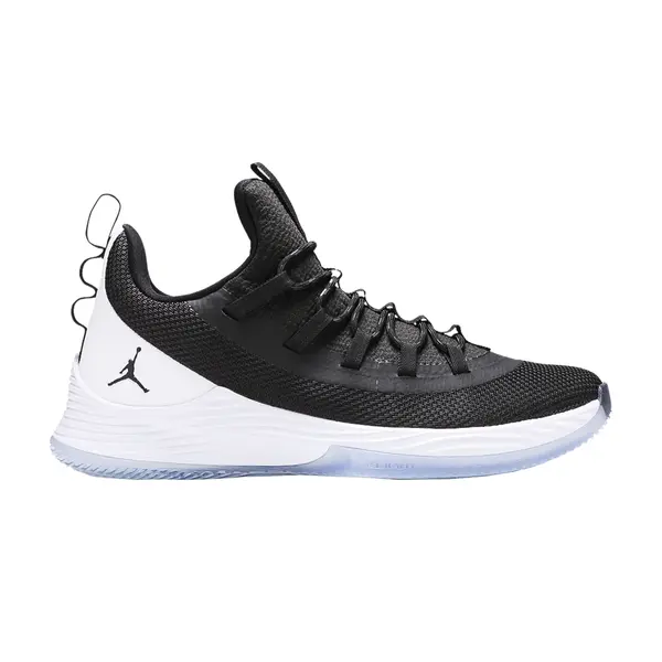 JORDAN Ultra Fly.2 Low Sneakers