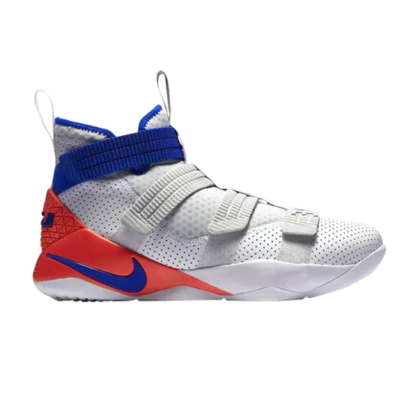 Nike Lebron Soldier Sfg Sneakers - White