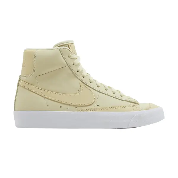 Nike Wmns Blazer Mid Premium Sneakers