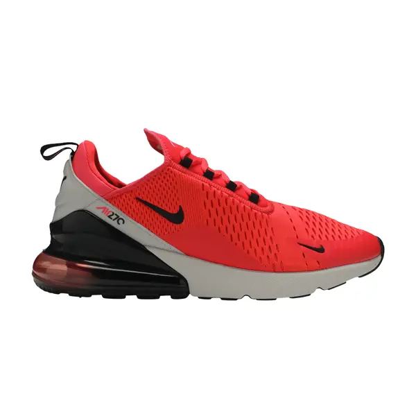 Nike Air Max 270 Sneakers