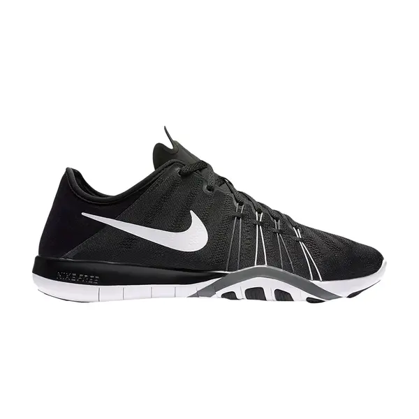 Nike Free Tr 6 Sneakers - Black
