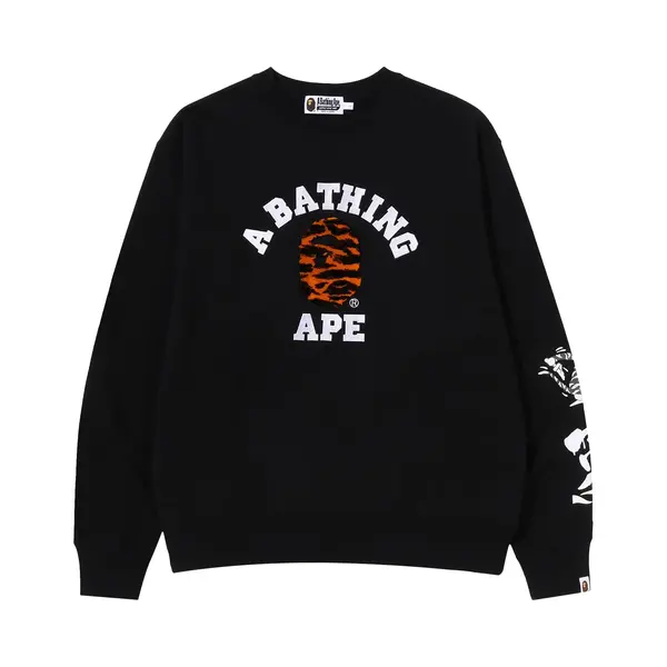 A BATHING APE Tiger Camo College Relaxed Fit Crewneck - Black