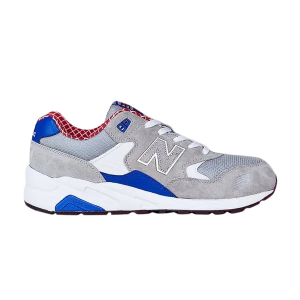 NEW BALANCE Urban Outfitters X 580 Sneakers - Grey
