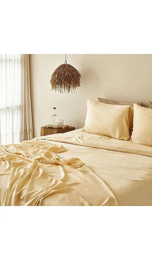 ETTITUDE Cal King Sateen Solid Sheet Set In Yellow - Butter