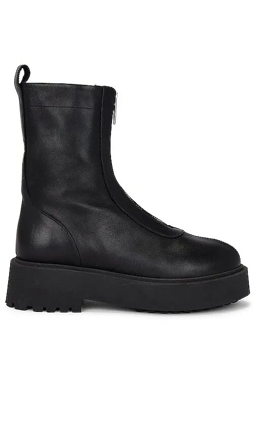 FLATTERED Alma Boot - Black