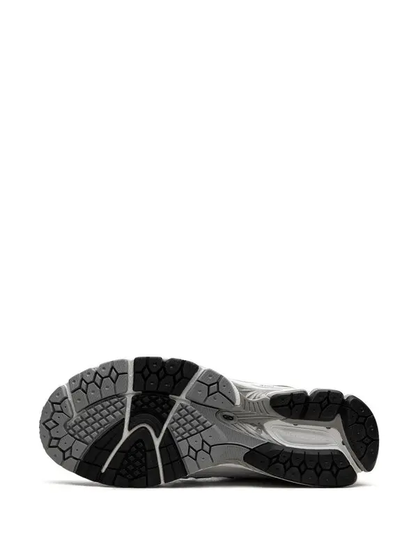 NEW BALANCE 1906r Sneakers