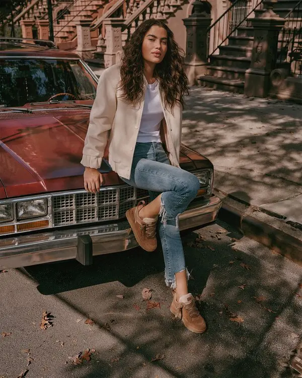 UGG Lowmel Hiking Sneakers - Chestnut