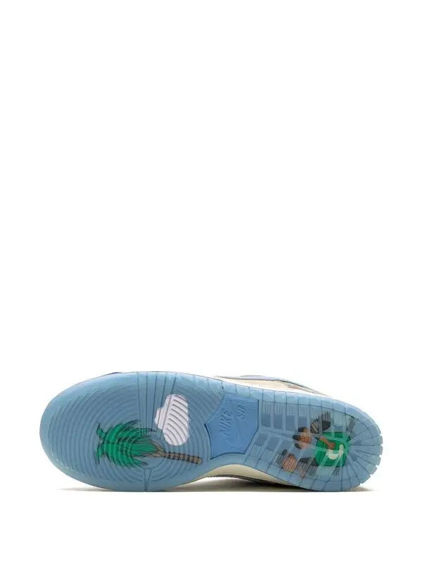 Nike X Crenshaw Skate Club Sb Dunk Low Sneakers - Neutrals