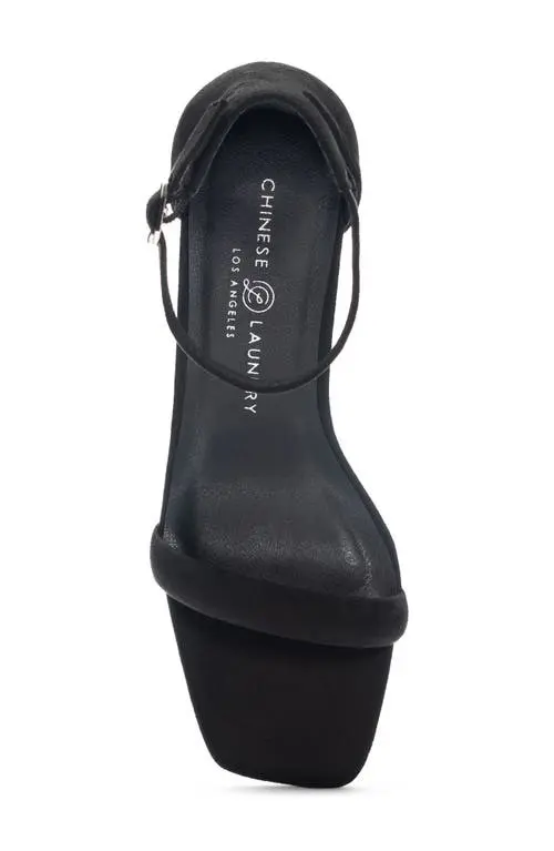 Chinese Laundry Velma Sandal