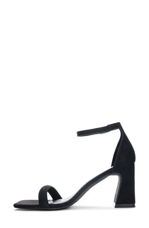 Chinese Laundry Velma Sandal