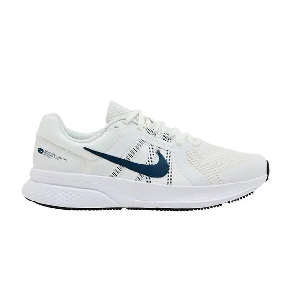 Nike Run Swift 2 Sneakers