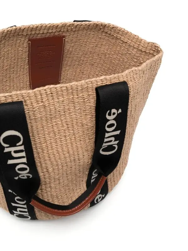 Chloé Woody Logo-strap Tote Bag - Neutrals