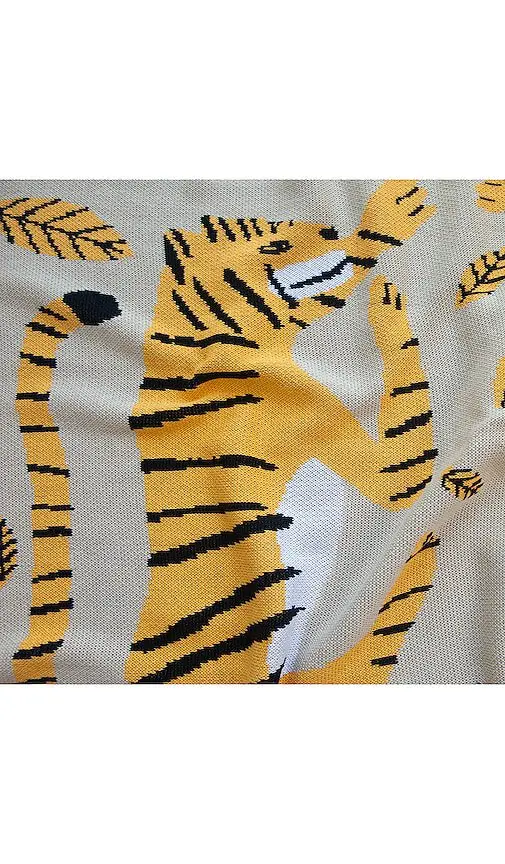 SLOWDOWN STUDIO Big Cats Mini Blanket In Grey