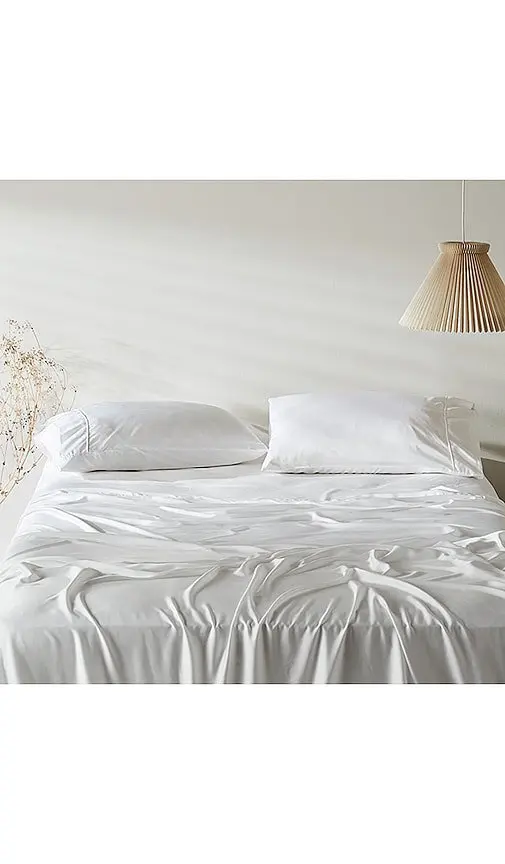 ETTITUDE Full Signature Sateen Sheet Set In White - Cloud