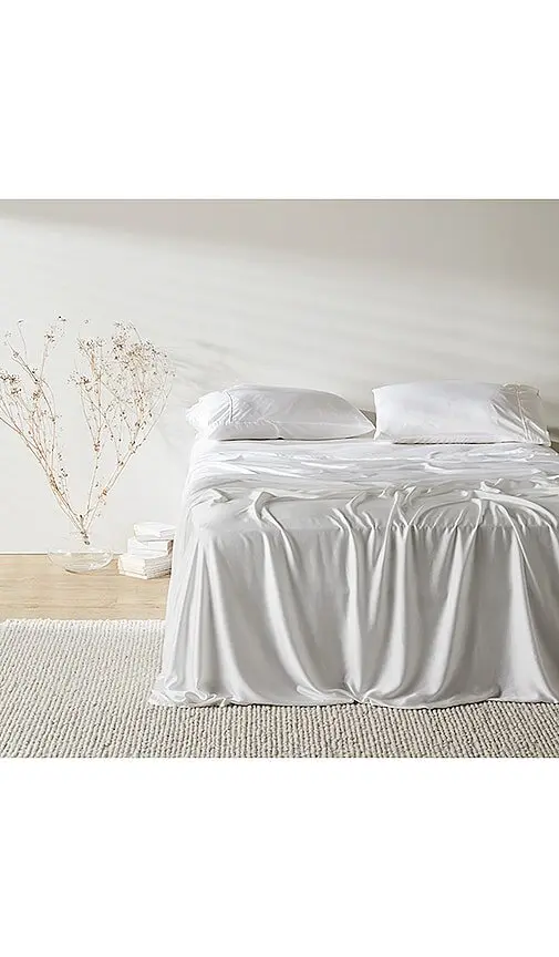 ETTITUDE Full Signature Sateen Sheet Set In White - Cloud