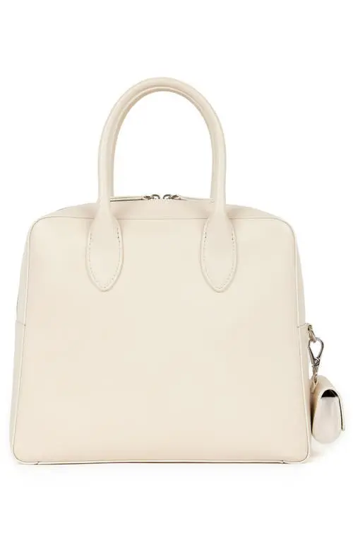 WE-AR4 The Flight Bag - Ivory
