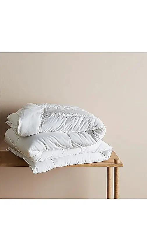 ETTITUDE King/cal King Down Alternative Comforter