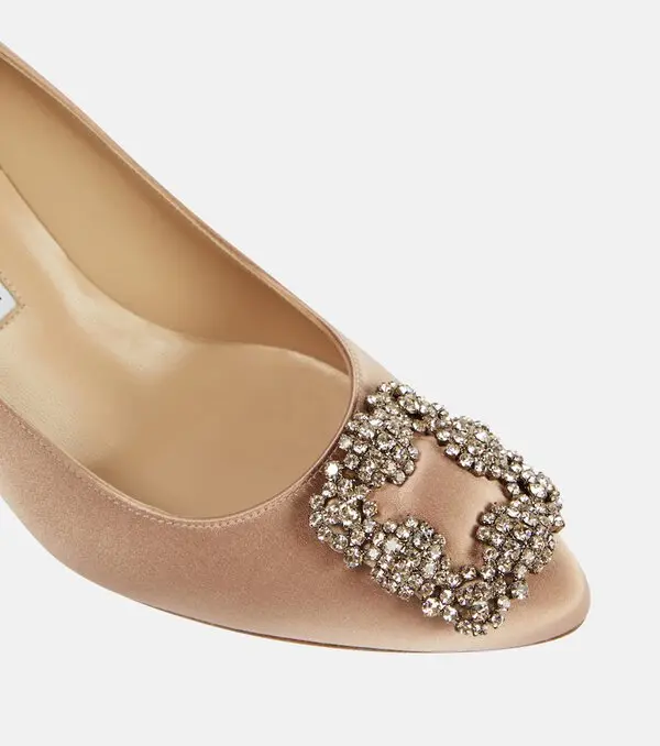 Manolo Blahnik Hangisi 70 Embellished Satin Pumps - Brown