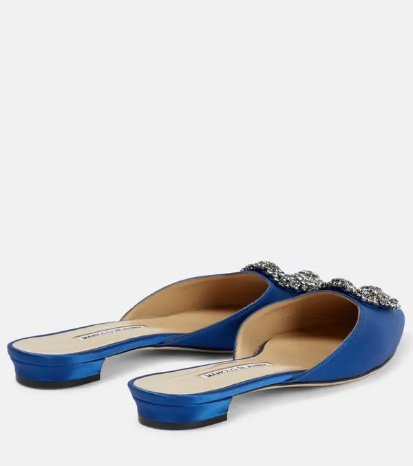Manolo Blahnik Hangisimuflat Mules - Blue