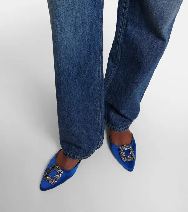 Manolo Blahnik Hangisimuflat Mules - Blue