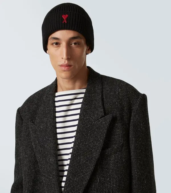 AMI Paris De Cœur Ribbed-knit Beanie - Black