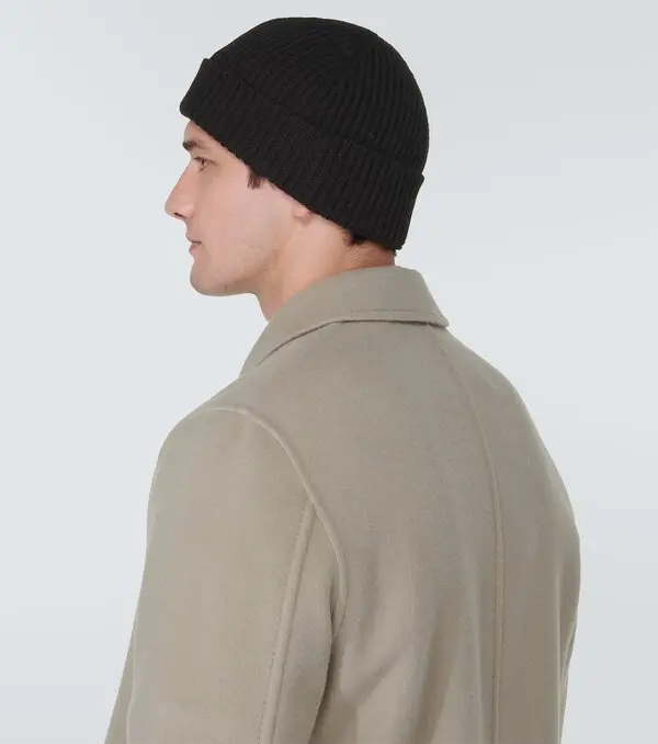AMI Paris De Cœur Ribbed-knit Beanie