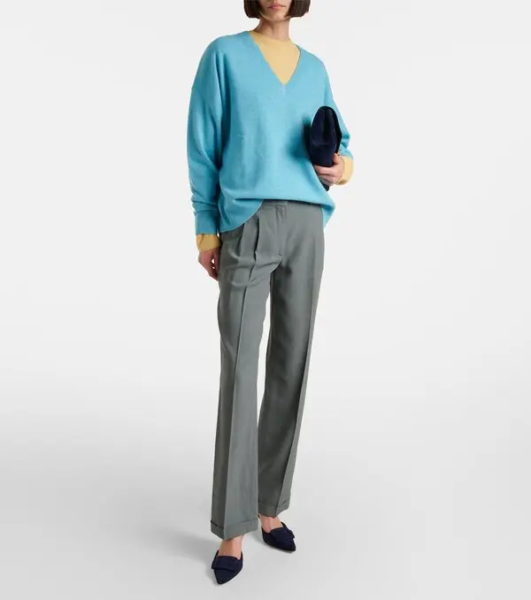 Manolo Blahnik Maysale 70 Suede Mules - Blue