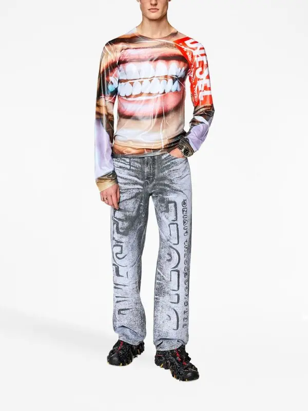 DIESEL® 2010 D-macs 007t5 Straight-leg Jeans